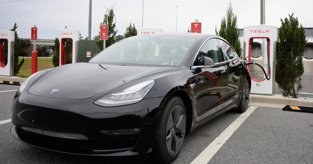 Tesla Supercharger – Schneller Strom für alle!